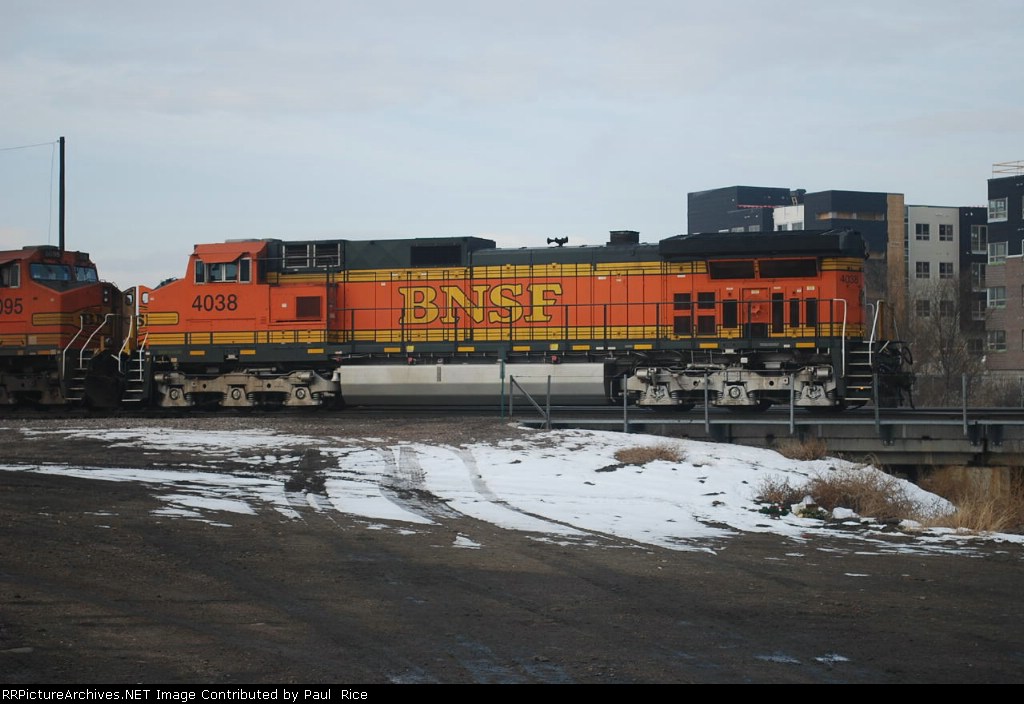 BNSF 4038